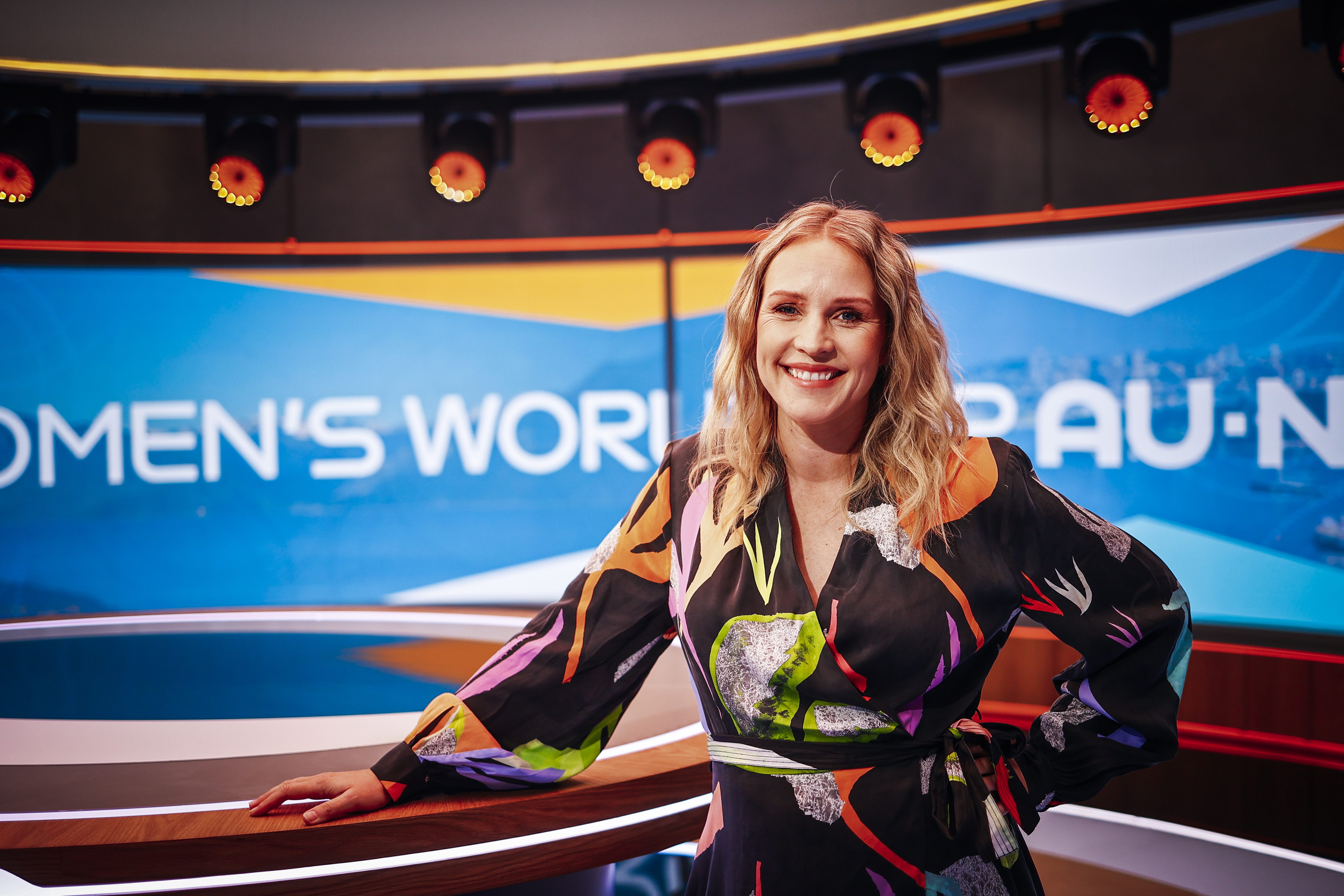 Signe Vadgaard færdig som vært på "Onside": Det skal hun nu | SE og HØR