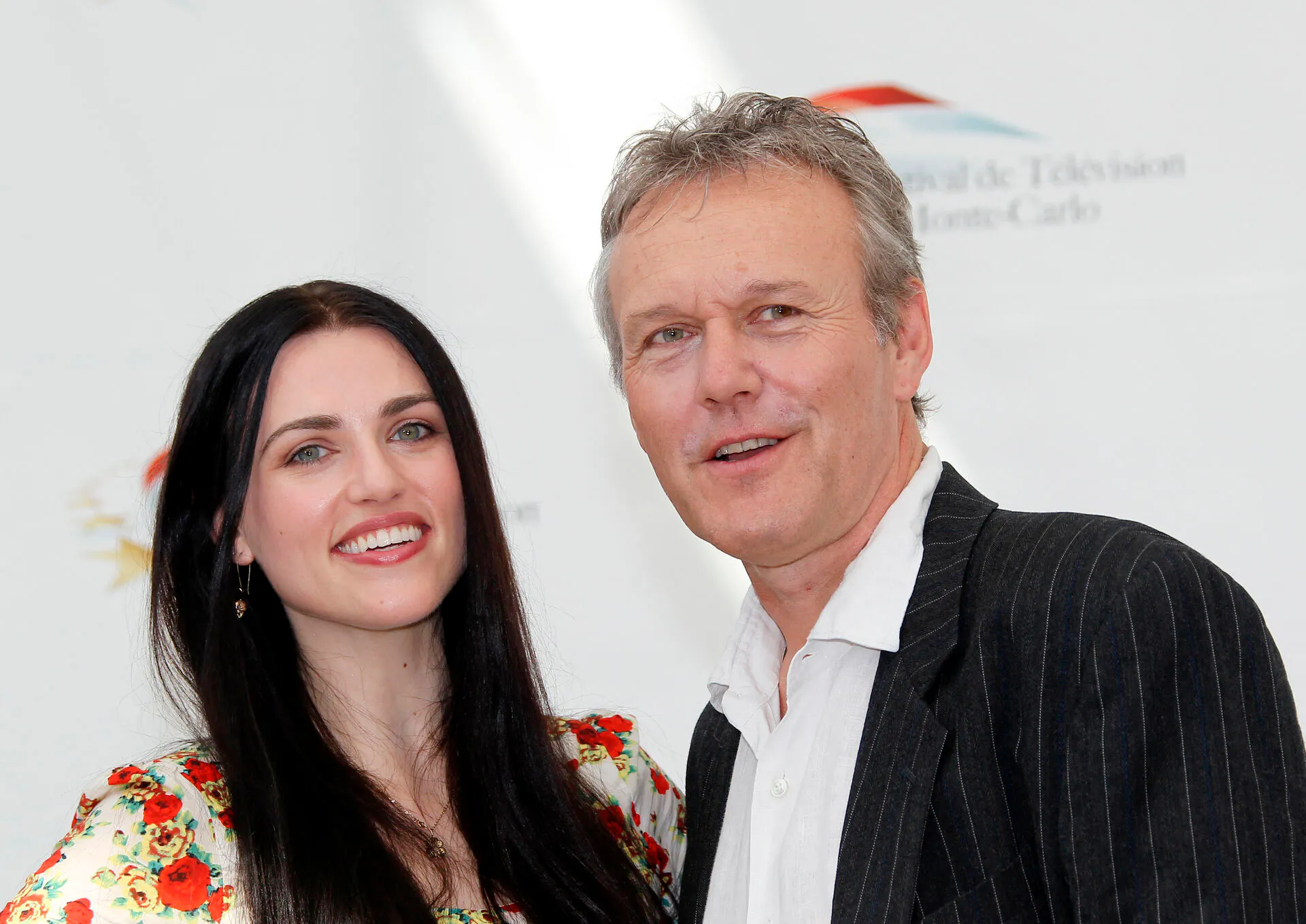 Ramt af sygdom: Nu er Anthony Head død | SE og HØR