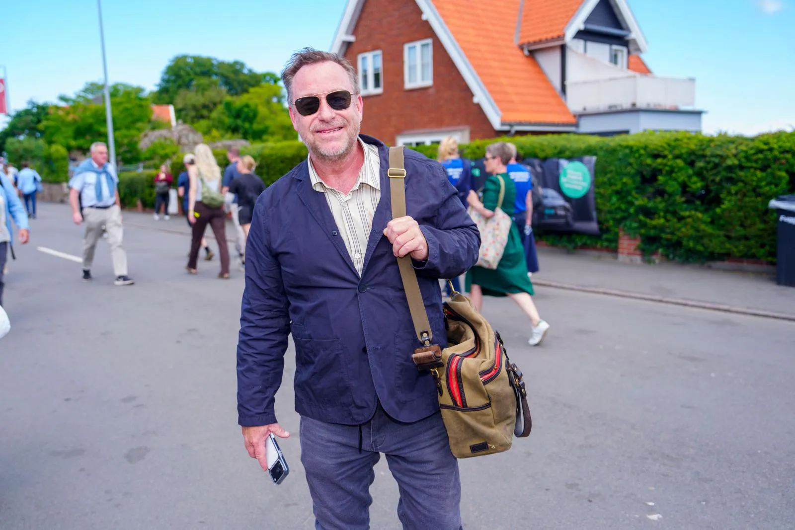 Nye tal afsløret: Adam Price ramt af nyt underskud i firmaet | SE og HØR