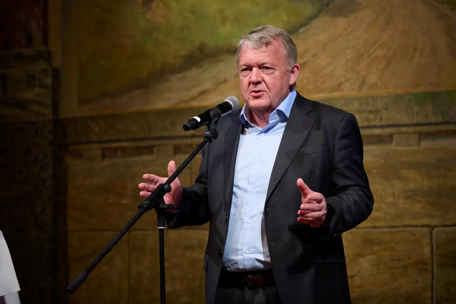 Lars Løkke Rasmussen truet på Facebook: Nu er 56-årig mand dømt | SE og HØR