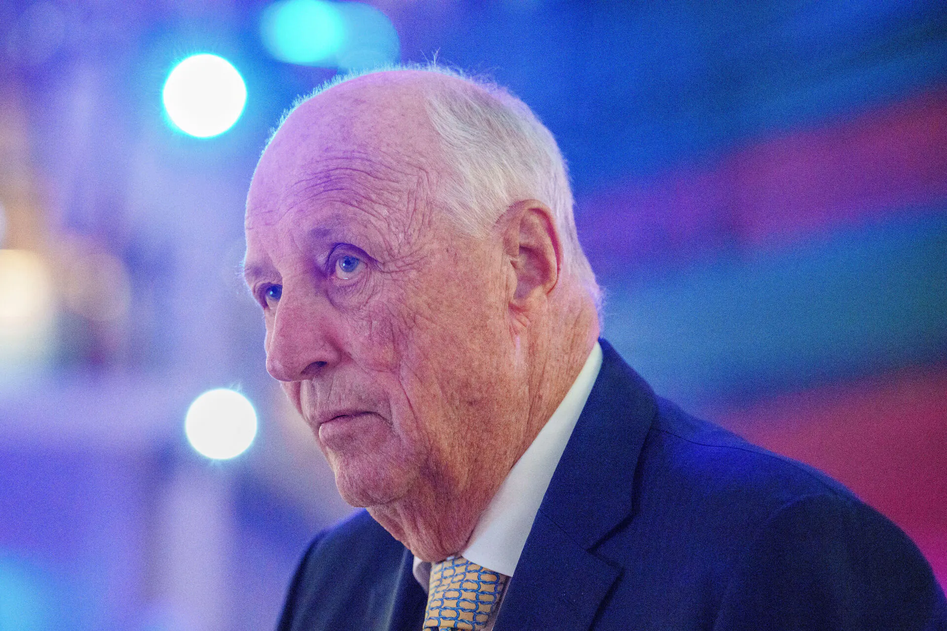 Kongehuseksperter: Kong Harald har ingen planer om at abdicere | SE og HØR